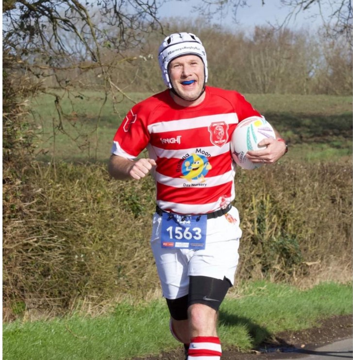 Southam man to take on marathon in full Rugby kit in memory of pal's ...
