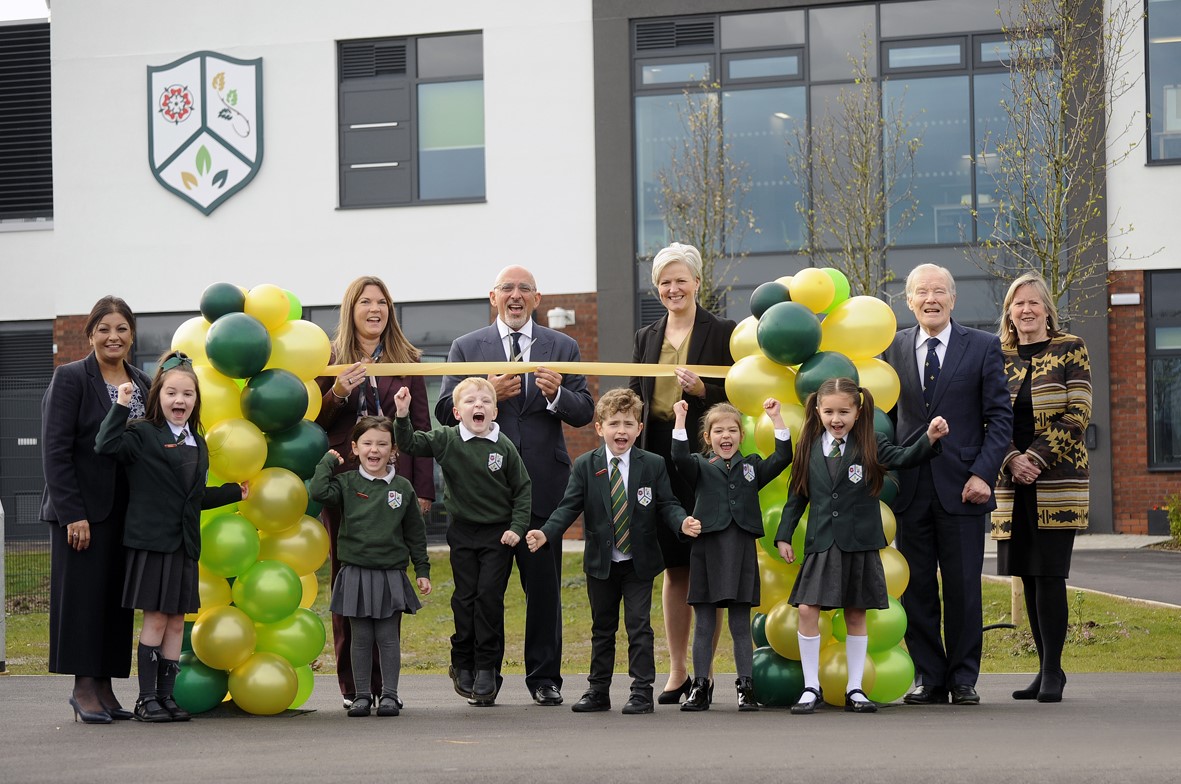 Meon Vale primary school officially welcomes pupils - The Stratford ...