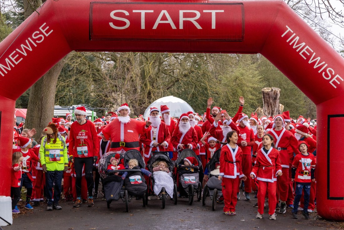 Santa Dash raises almost £40,000 for The Myton Hospices - The Stratford ...
