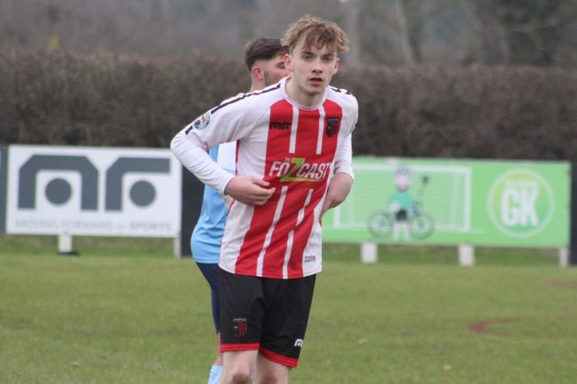 FOOTBALL - Earslwood Town put eight past Coventry Alvis to advance in ...