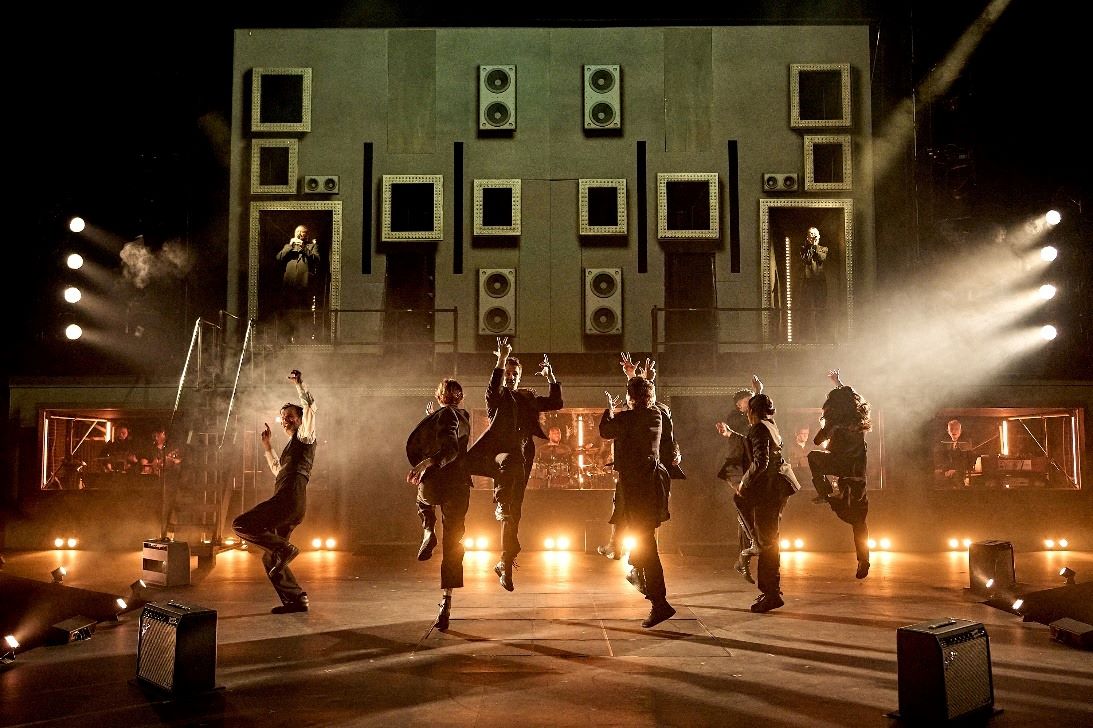 Radiohead rock Hamlet in remarkable match-up - The Stratford Observer